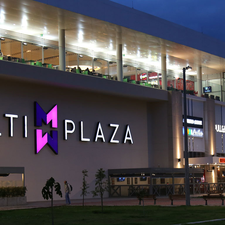 Logotipo De Multiplaza